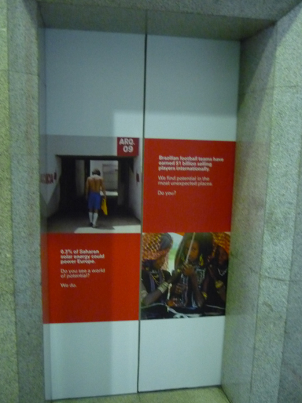 Wall Murals - Cloudprint Pte Ltd